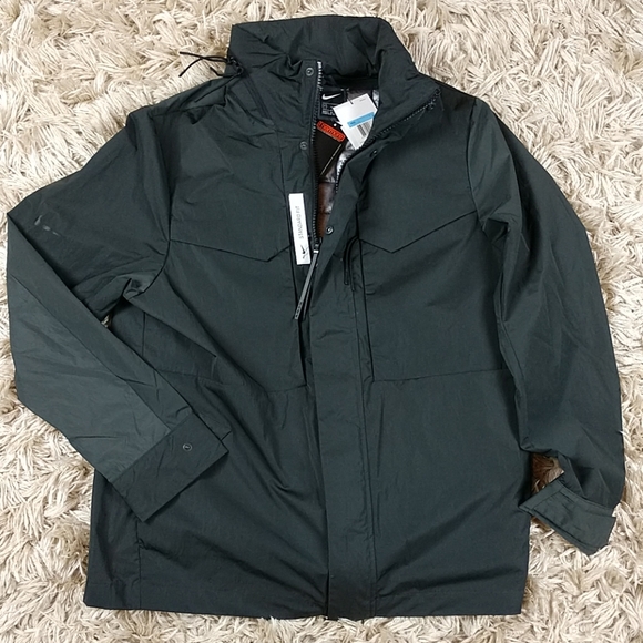 Nike | Jackets & Coats | Nike 3 In Reversible Vest Tech Pack Jacket ...